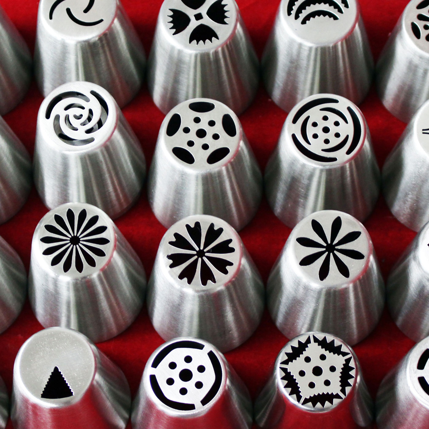 Bico russo: saiba como usar nas suas decorações - Docepedia