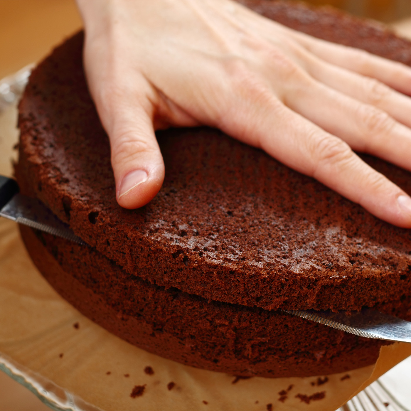 Aprenda a fazer Corte de bolos para rechear - Docepedia